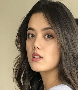 Nepali Actress Kusum Gurung Biography, News, Photos, Videos | NETTV4U