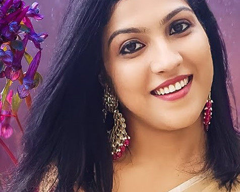 Mollywood Singer Cicily Abraham Biography, News, Photos, Videos | NETTV4U