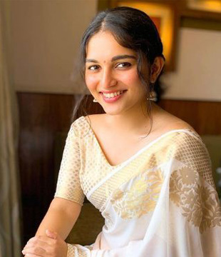 Mollywood Movie Actress Kayadu Lohar Biography, News, Photos, Videos ...