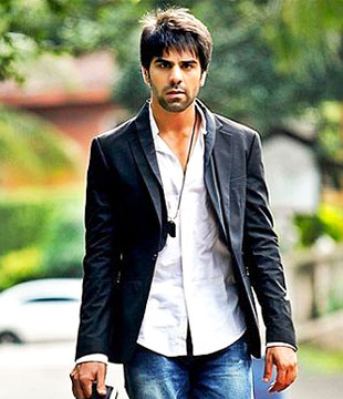 Bollywood Movie Actor Sumit Suri Biography, News, Photos, Videos | NETTV4U