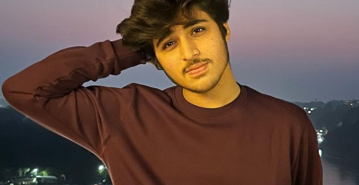 Bollywood Youtuber Raj Grover Biography, News, Photos, Videos | NETTV4U
