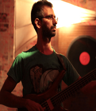 Bollywood Musician Rushad Mistry Biography, News, Photos, Videos | NETTV4U