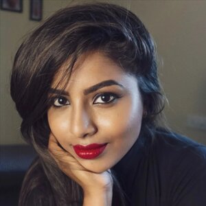 Bollywood Youtuber Ashifa Biography, News, Photos, Videos | NETTV4U