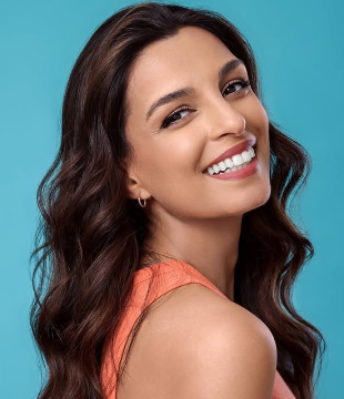 Urdu Actress Sarish Khan Biography, News, Photos, Videos | NETTV4U