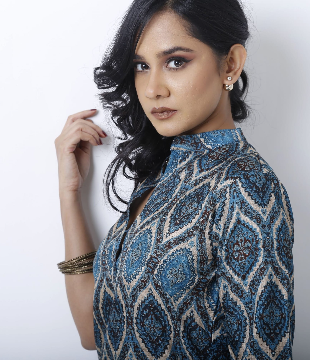 Marathi Makeup Artist Ruchi Rupramka Biography, News, Photos, Videos ...