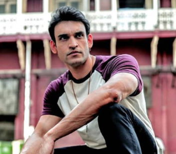 Bollywood Actor Ahraz Khan Biography, News, Photos, Videos | NETTV4U