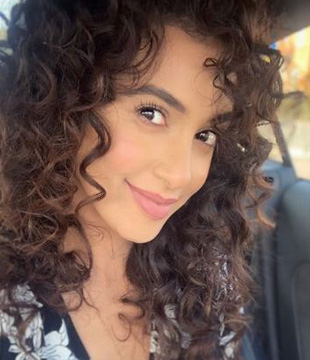 English Tv Actress Shila Iqbal Biography, News, Photos, Videos | NETTV4U