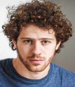 Hollywood Actor Aram Arakelyan Biography, News, Photos, Videos | NETTV4U