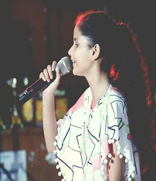 Bollywood Singer Payal Thakur Biography, News, Photos, Videos | NETTV4U