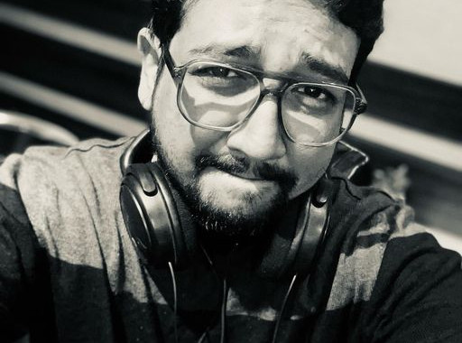 Gujarati Singer Keyur Vaghela Biography, News, Photos, Videos | NETTV4U