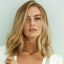 Hollywood Model Selena Weber Biography, News, Photos, Videos | NETTV4U