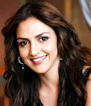 Bollywood Movie Actress Esha Deol Biography, News, Photos, Videos | NETTV4U