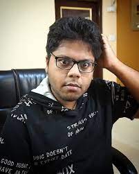 Bollywood Youtuber Ayush More Biography, News, Photos, Videos | NETTV4U