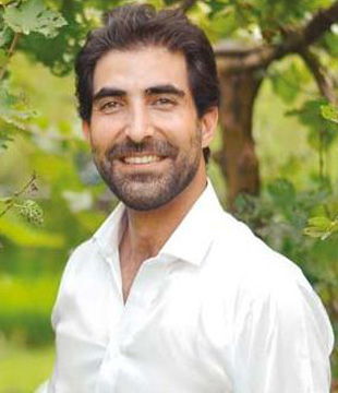 Urdu Actor Shamil Khan Biography, News, Photos, Videos | NETTV4U