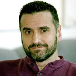 Hollywood Producer Steve Skrovan Biography, News, Photos, Videos | NETTV4U