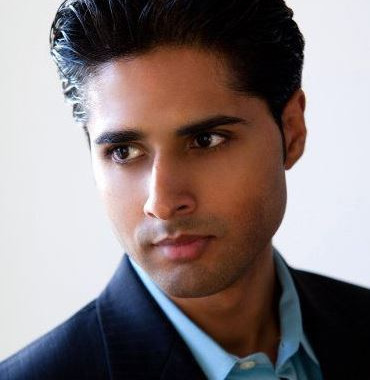 Bollywood Supporting Actor Roni Mazumdar Biography, News, Photos, Videos | NETTV4U