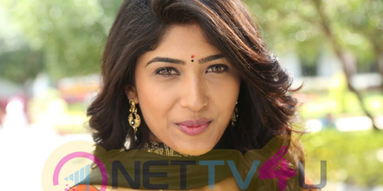 Actress Roshni Prakash Latest Pretty Pics | 424805 | Galleries & HD Images