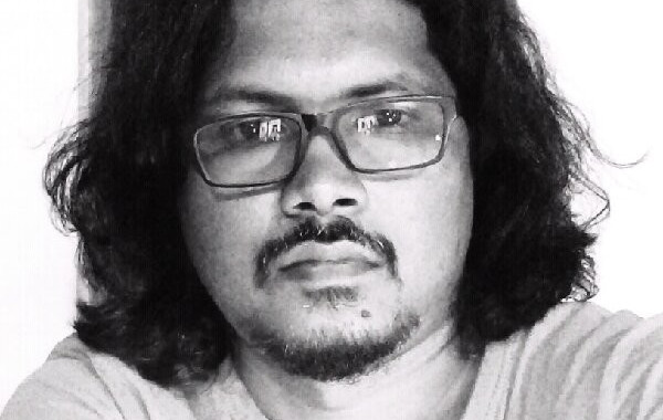 Scriptwriter Chamra Prasanna Kodithuwakku Biography, News, Photos ...