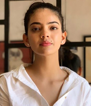 Bollywood Movie Actress Tejasvi Singh Ahlawat Biography, News, Photos, Videos | NETTV4U