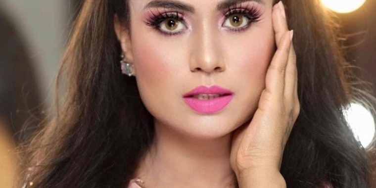 Bollywood Model Simran Kour Biography, News, Photos, Videos | NETTV4U