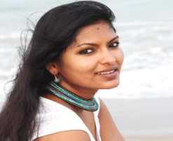 Tollywood Actress Subathra Robert Biography, News, Photos, Videos | NETTV4U