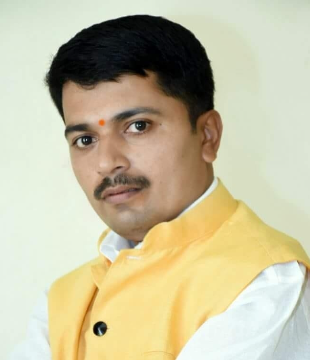 Production Manager Swanand Deo Biography, News, Photos, Videos | NETTV4U