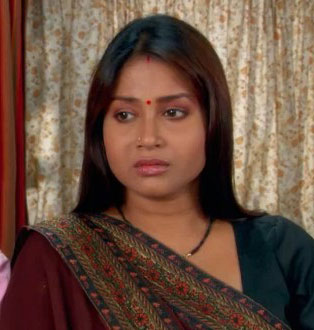 Hindi Tv Actress Moonmoon Banerjee Biography, News, Photos, Videos ...