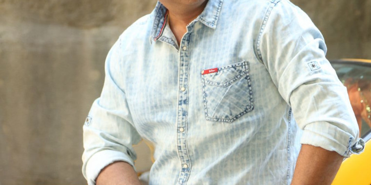 Actor Naresh Exclusive Interview Images | 403706 | Galleries & HD Images