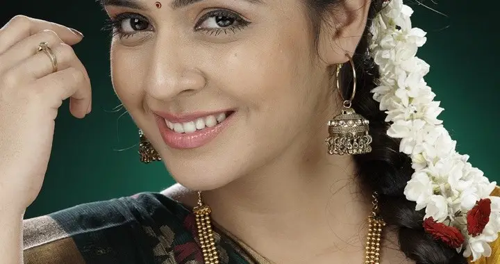 Actress Neha Pawar Hot Photographs First Look 10313 Galleries And Hd Images