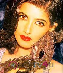 Actress Twinkle Khanna Latest Beautiful Photos | 222506 | Galleries ...
