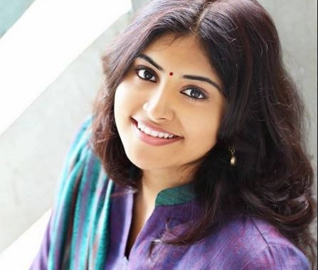 Manjima Mohan Talks About Simbu And Gautham Menon | NETTV4U