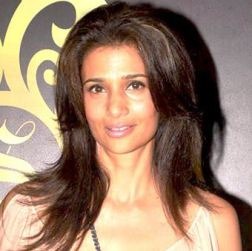 Bollywood Model Rhea Pillai Biography, News, Photos, Videos | NETTV4U