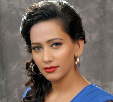 Sanjana Singh To Reprise Aishwarya Rai! | NETTV4U