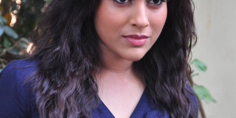 Telugu Actress Reshmi Goutham Latest Pics | 79162 | Galleries & HD Images